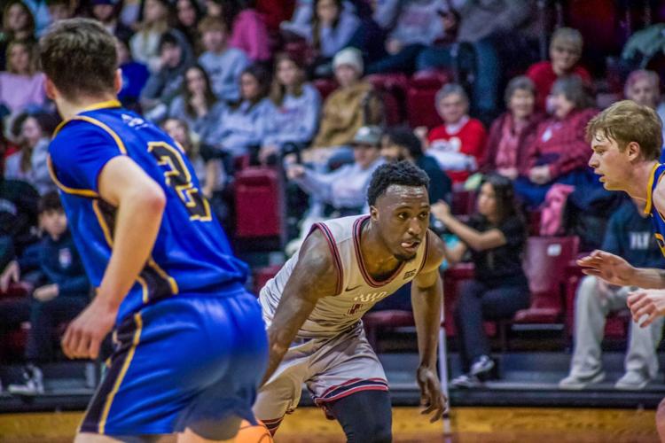 MBB: Porterfield climbs IUP scoring mountain, Hawks get back into win ...