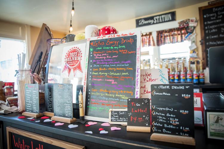 Sit ‘N Stay Café brews up blend of coffee, community | Culture ...