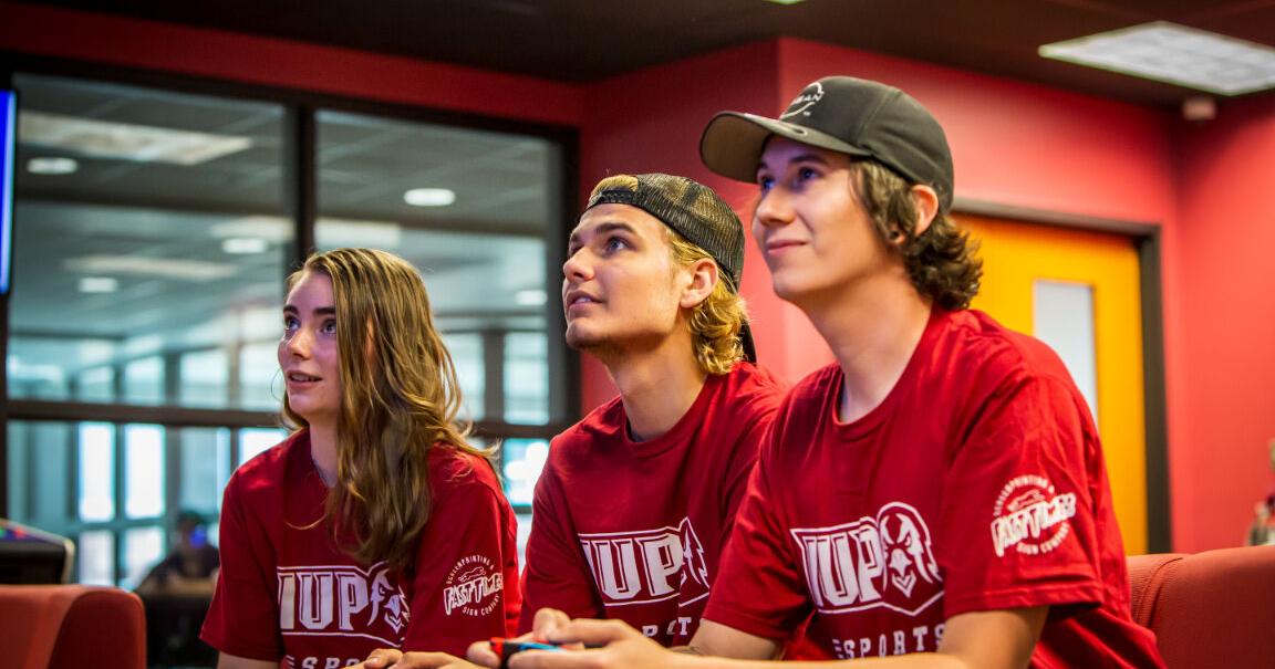 Behind-the-scenes look at IUP's Esports Arena | Photo Galleries ...