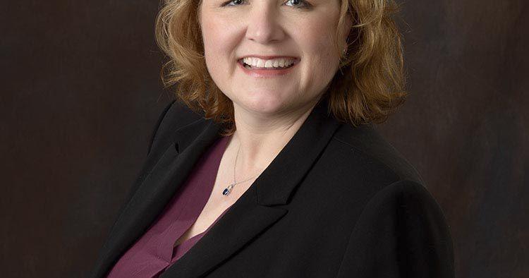 Political science professor begins writing book | News | thepenn.org