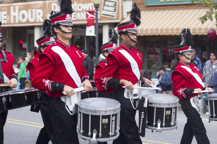 Photo feature: IUP Homecoming Parade | News | thepenn.org