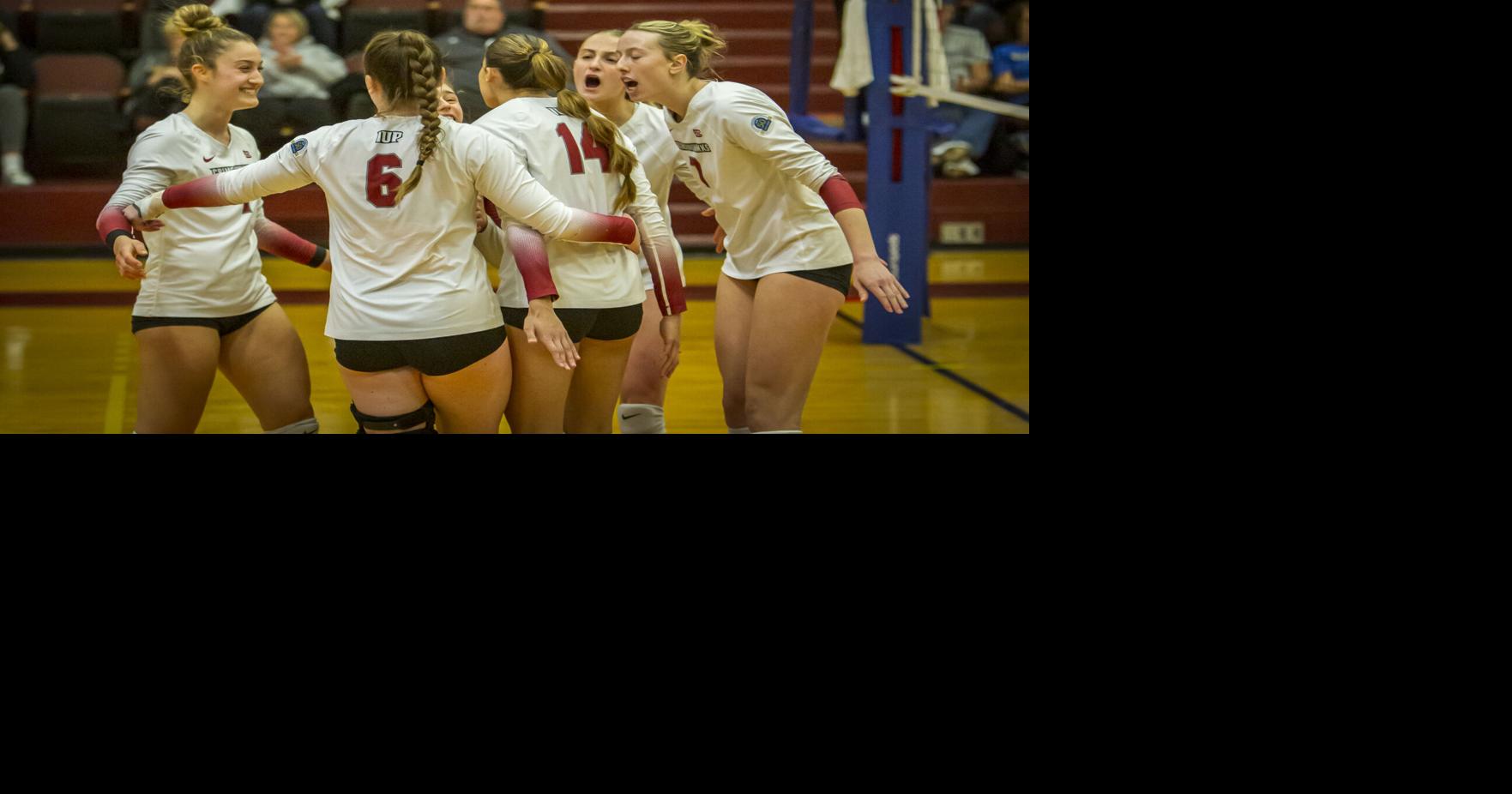 Volleyball: Hawks' season concludes with Atlantic Region Championship ...