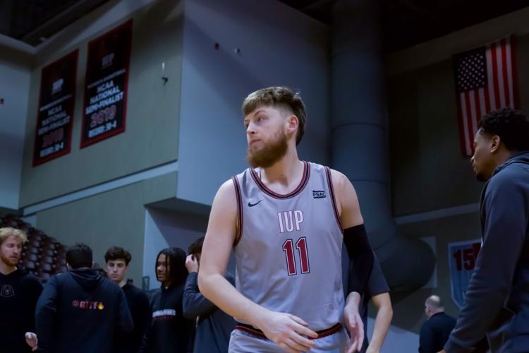 MBB: Porterfield climbs IUP scoring mountain, Hawks get back into win ...
