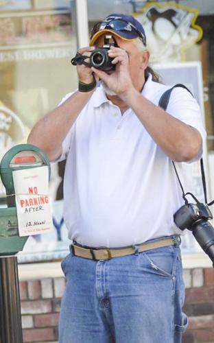 Brewery bands together to benefit local photographer | Culture ...