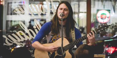 Local artists rock the crowd at WIUP-FM Unplugged event | Culture ...