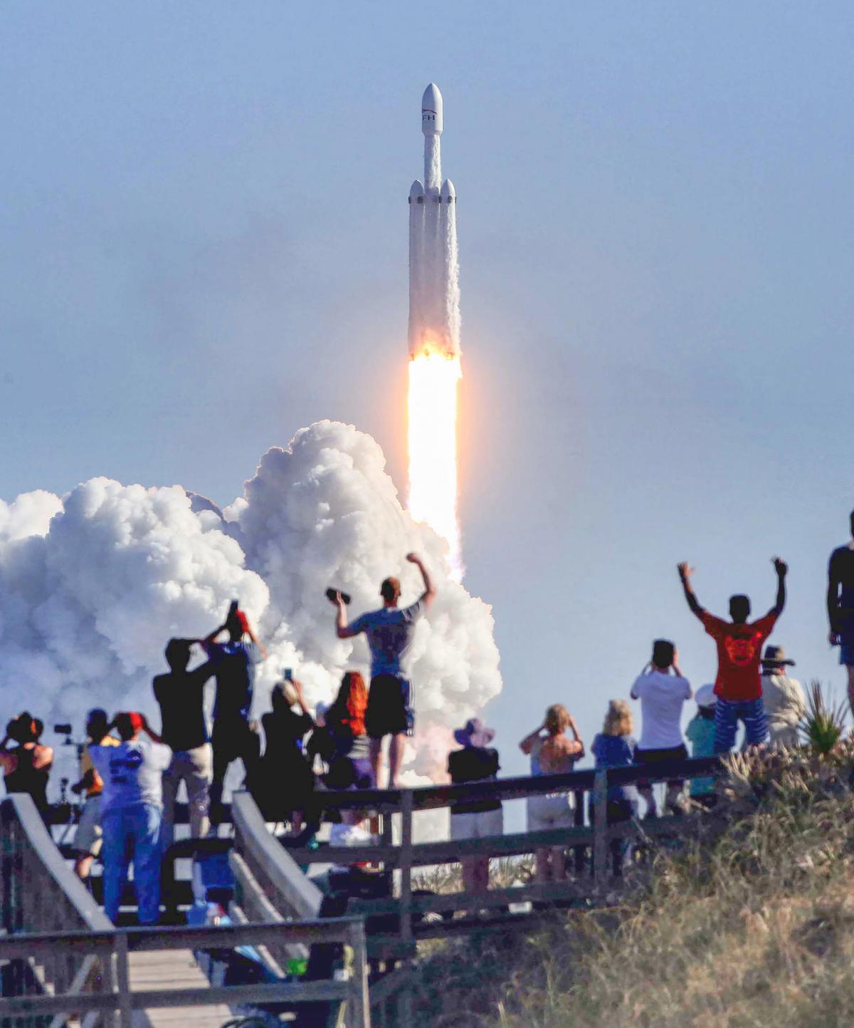 SpaceX’s rocket flung Tesla car on path beyond Mars | News | thepenn.org