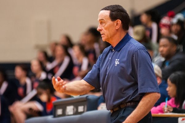 Vikings Face Cavs | Multimedia | thepilot.com