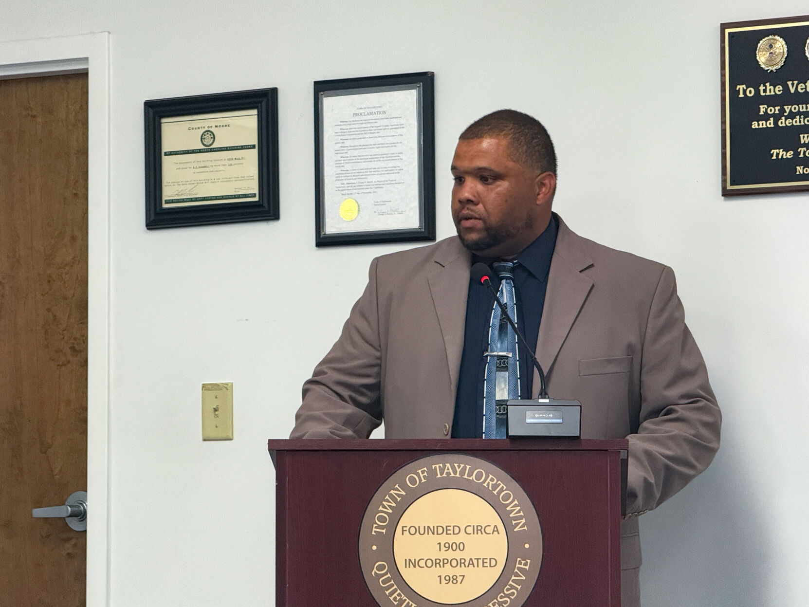 Taylortown Welcomes New Police Chief | News | thepilot.com
