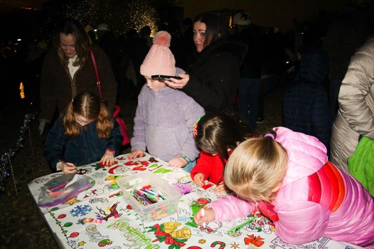 Southern Pines Tree Lighting Photo Gallery | Arts & Entertainment ...