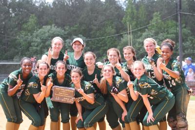 Mustangs Claim Tourney Title in Softball | Sports | thepilot.com