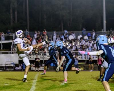 Football Round 1 Preview: Playoff Opens With Historic Scenario | Sports ...