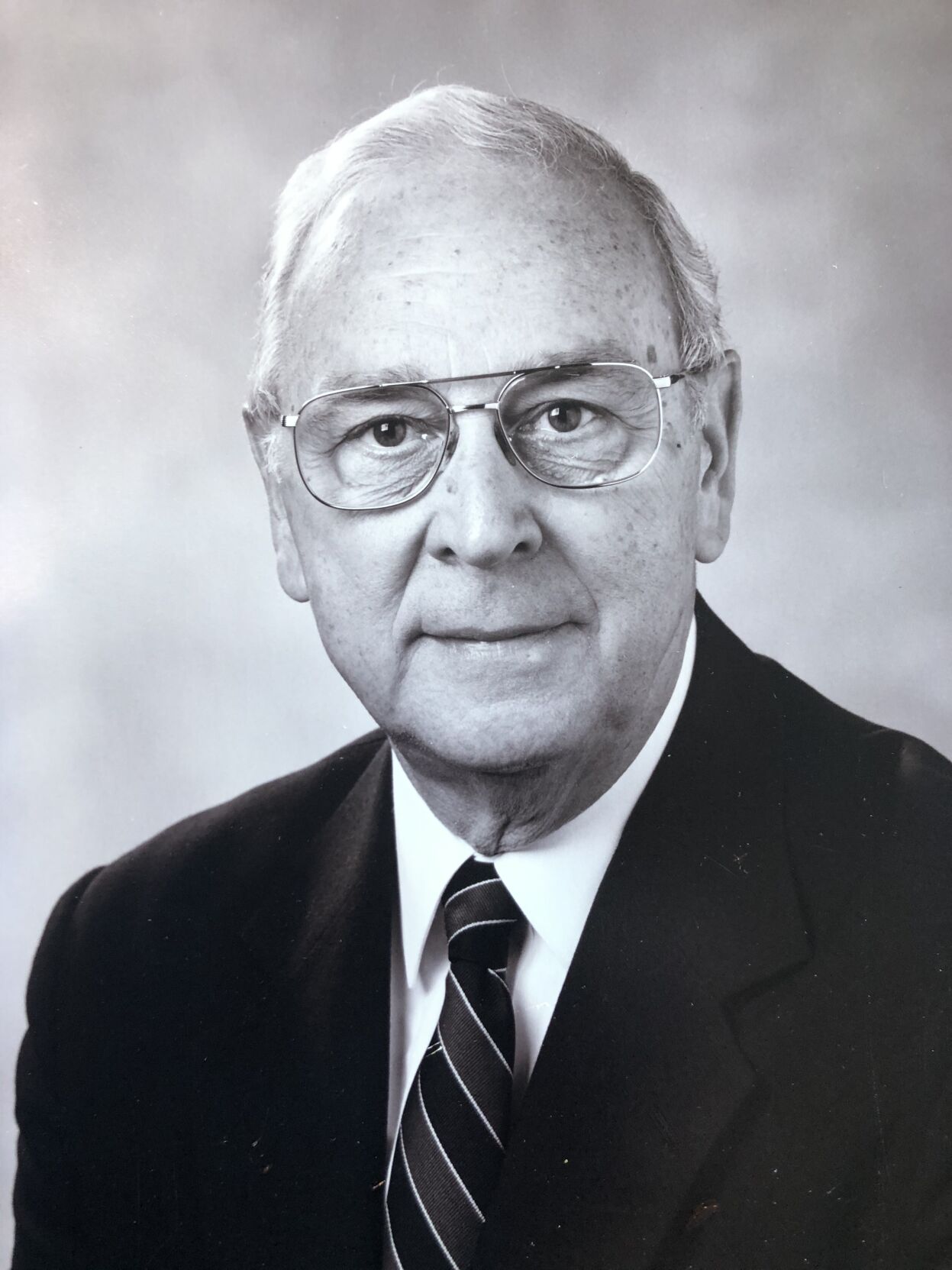 George E. Hillier | Obituaries | thepilot.com