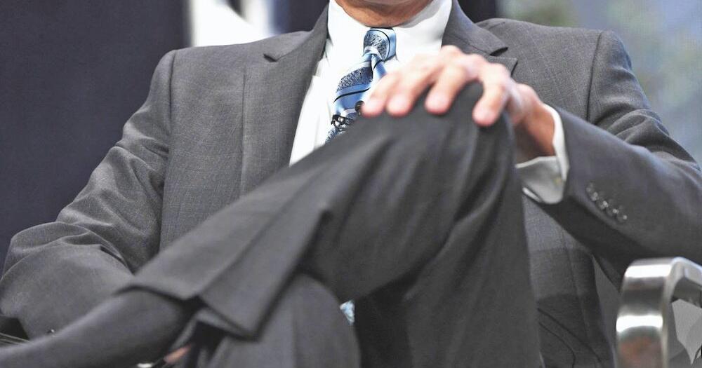 A Conversation with Dr. Scott Bonn | Features | thepilot.com