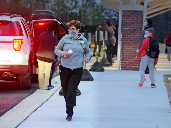 First Day at New Southern Pines Elementary | Gallery | thepilot.com