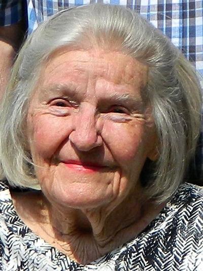 Lucile Graham | Obituaries | thepilot.com