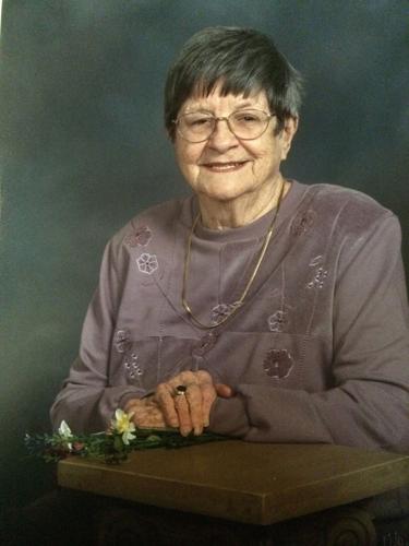 Edna R. Watson | Obituaries | thepilot.com