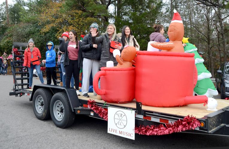 Vass Christmas Parade | Gallery | thepilot.com