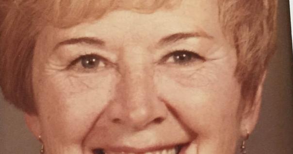 Elizabeth L. Moore | Obituaries | thepilot.com