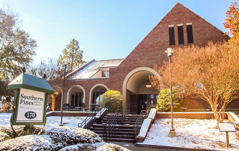 Snow Day in Downtown Southern Pines | Gallery | thepilot.com