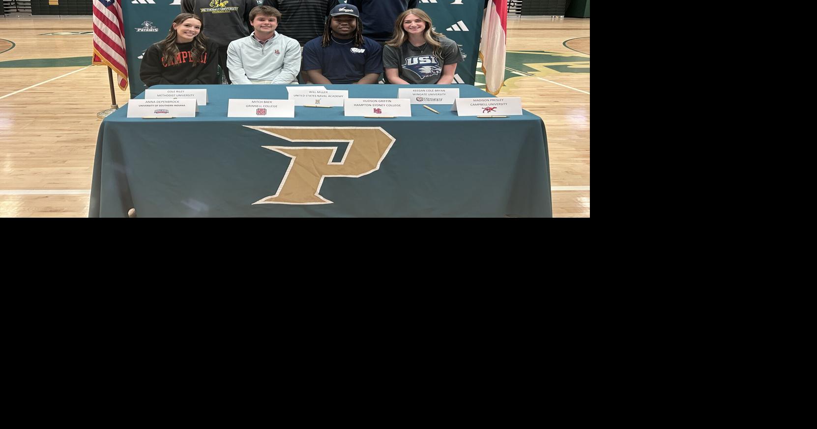 Seven Patriots Set Example at Signing Event | Sports | thepilot.com