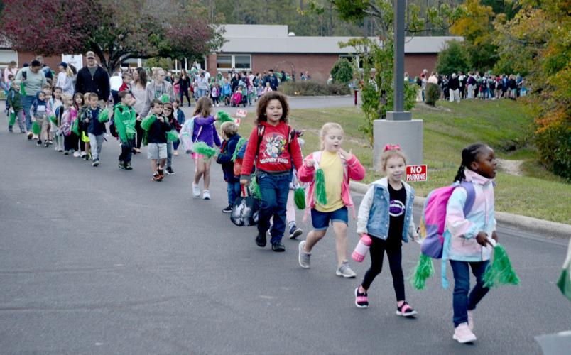 Carthage Elementary Walk to School | Gallery | thepilot.com
