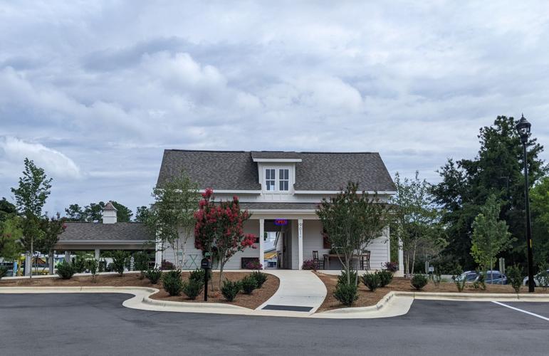 Sprucing Up Southern Pines Awardees Recognized | News | thepilot.com