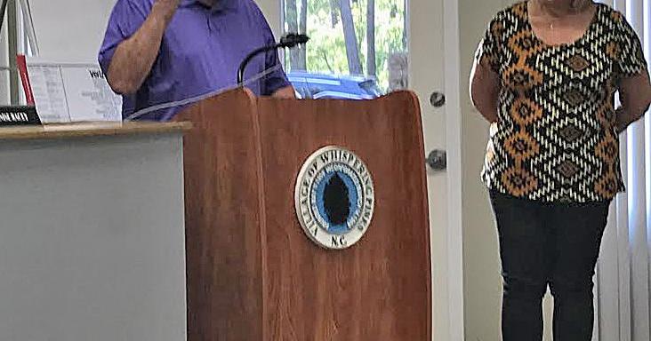 Zschoche Tapped as Whispering Pines Mayor — Again | News | thepilot.com