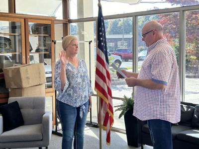 Cox Brings Small-Town Experience to Robbins | News | thepilot.com