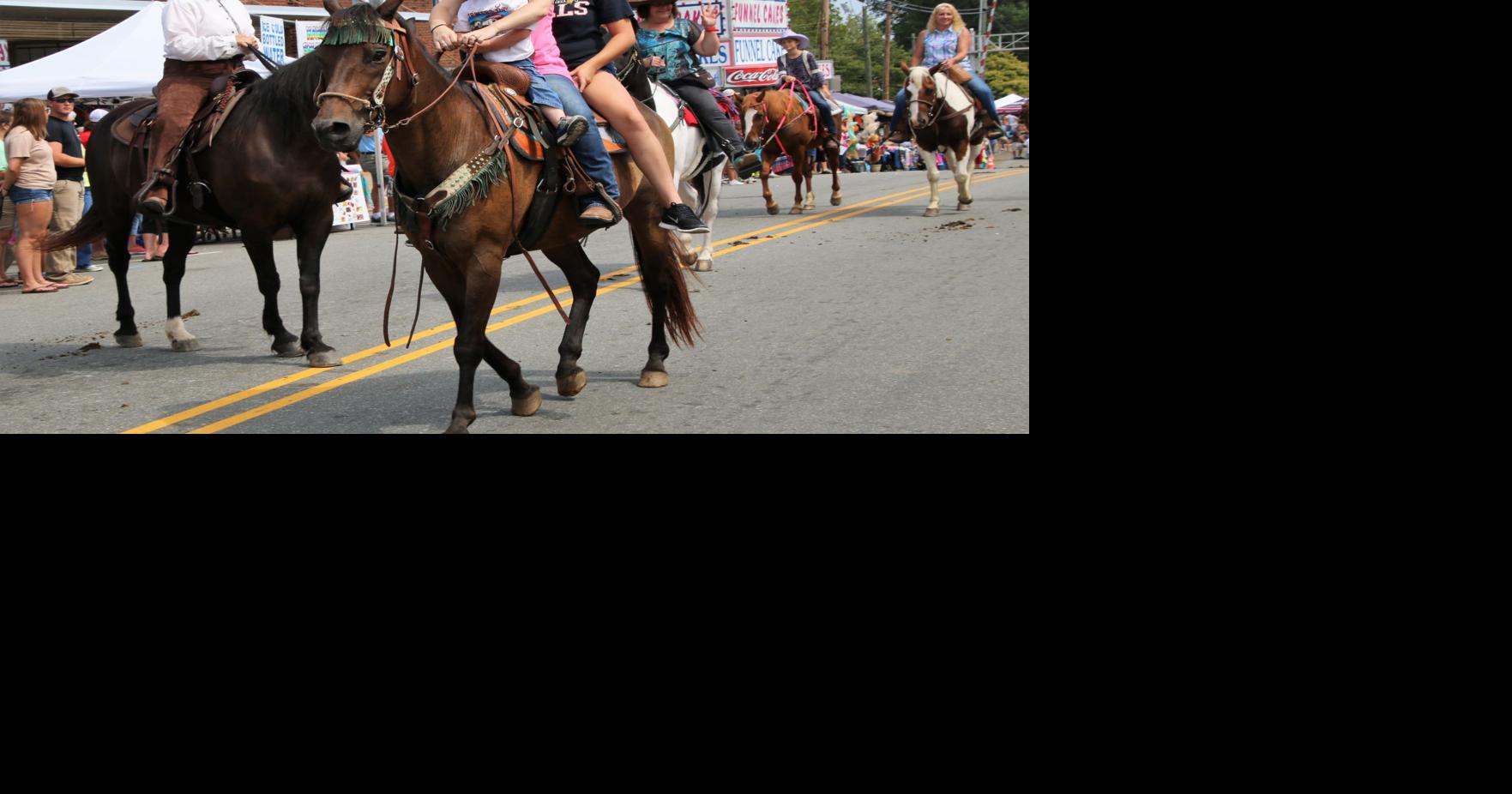 Robbins Farmers Day Parade | Gallery | thepilot.com