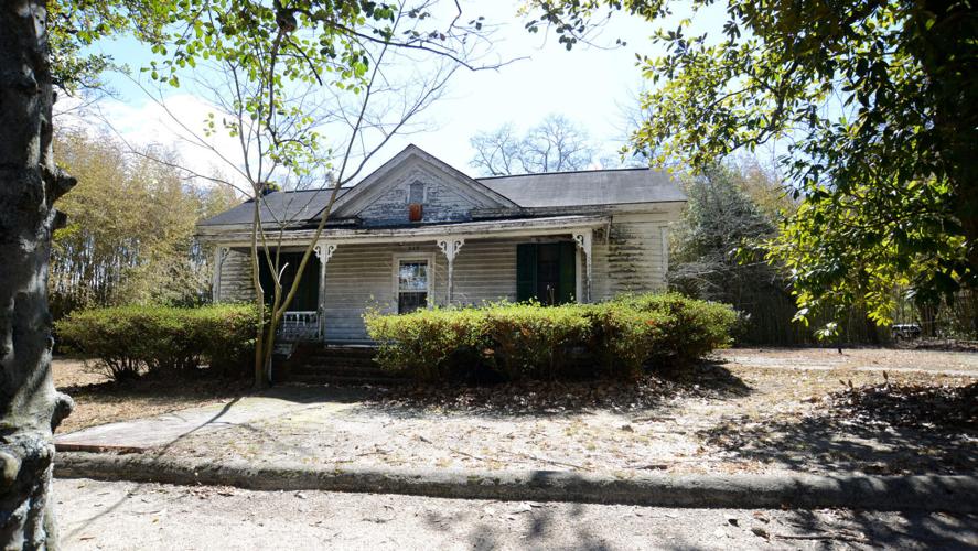 Cameron Historic Commission OKs Projects, Talks Role | News | thepilot.com