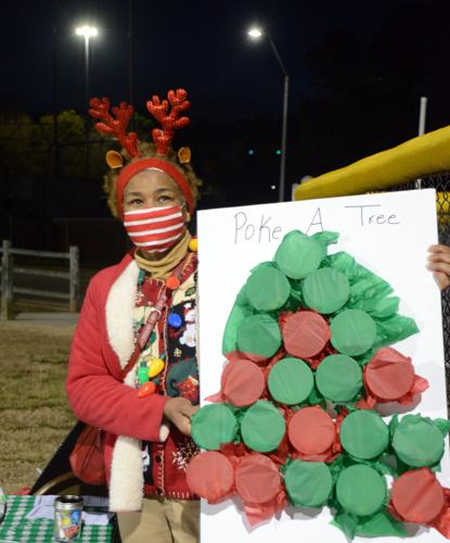 Southern Pines Flashlight Candy Hunt | Gallery | thepilot.com
