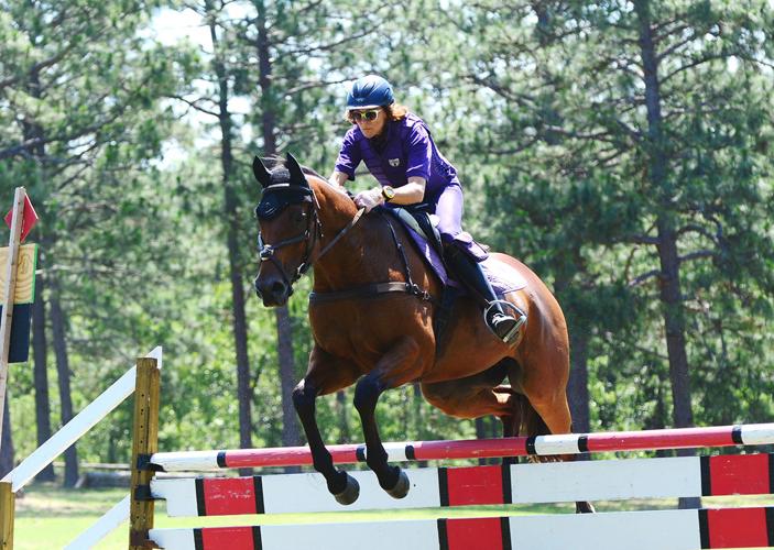 Secrist Farm Hosts Carolina Derby Cross | Hoofbeats | thepilot.com