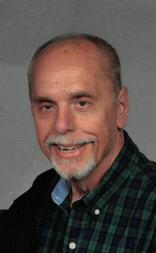 Dan L. Thomas | Obituaries | thepilot.com