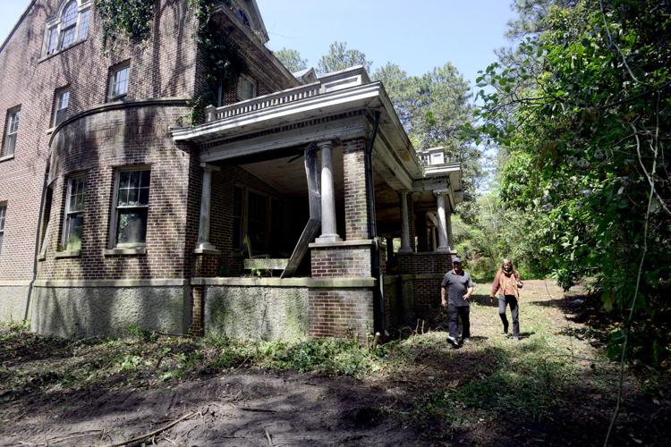 Page From the Past: An Old Mansion, Future Glory | Gallery | thepilot.com