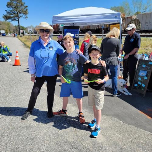 Brothers Drive a Birthday Bonanza for Hungry Pets | News | thepilot.com