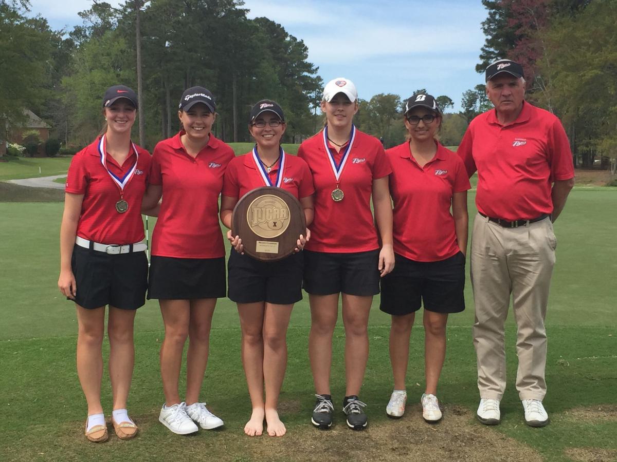 SCC Women's Golf Team Heading to Nationals | Sports | thepilot.com