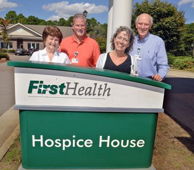 Volunteers Put Their Heart And Hands in Hospice Care | Features ...