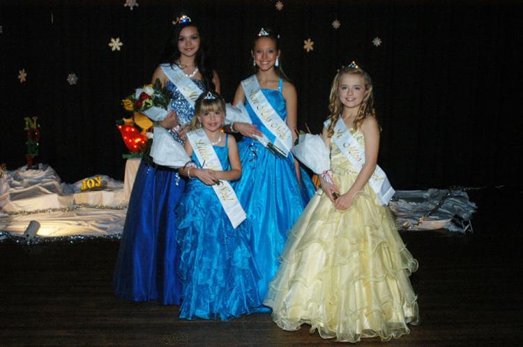 Miss Noel Winners Announced | Features | thepilot.com