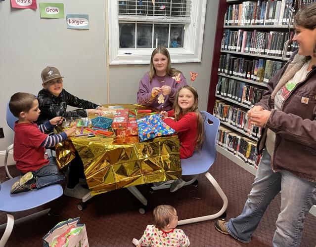 Photo Gallery: Santa Claus Visits Libraries in Robbins and Vass ...