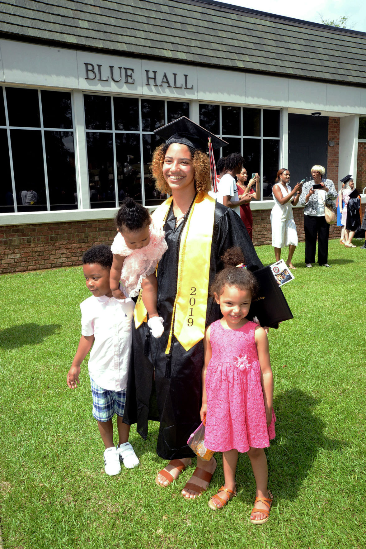 Photos: Sandhills Community College Graduation | Gallery | thepilot.com