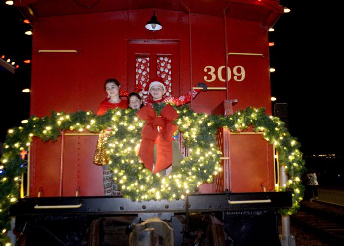 Aberdeen Christmas Tree Lighting | Gallery | thepilot.com