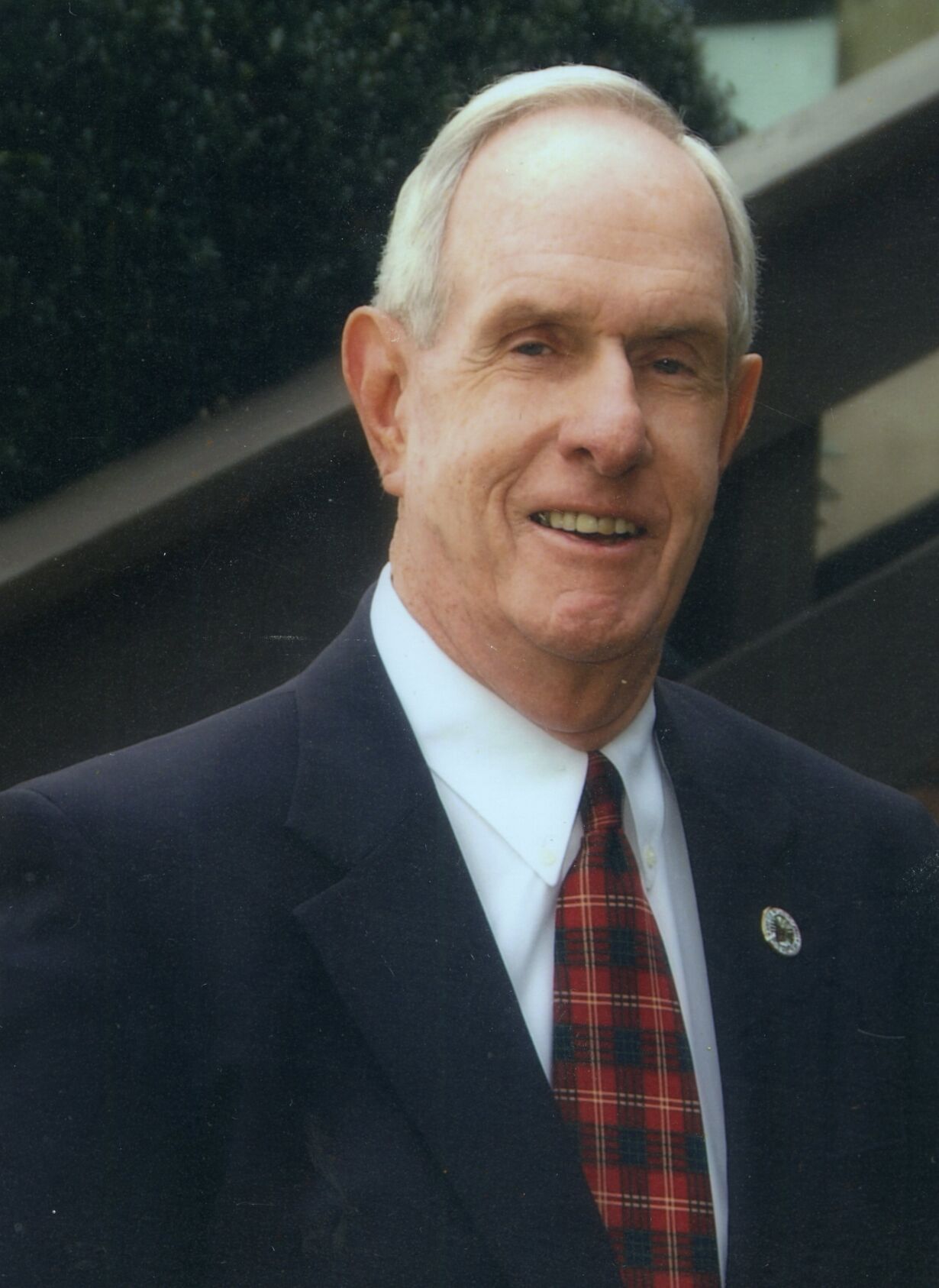 Ronald W. Crow Sr. | Obituaries | thepilot.com