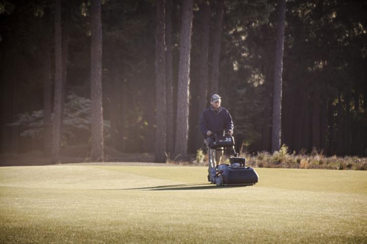 Getting in Shape: Groundskeepers make final tweaks to No. 2 | The Pilot ...