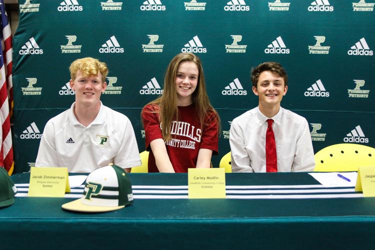 Pinecrest Signing Ceremony | Gallery | thepilot.com
