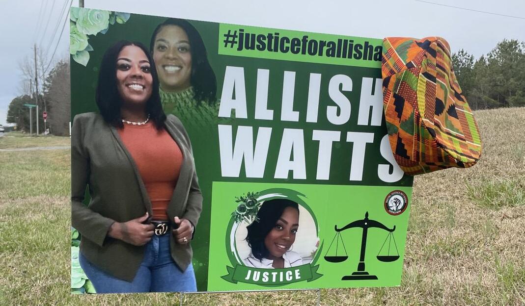 Campaign for Justice, Signs Keeping Attention on Murder Case | News ...