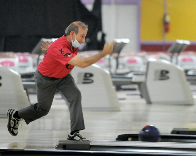 Legends of Bowling compete at the Sandhills Bowling Center | | thepilot.com