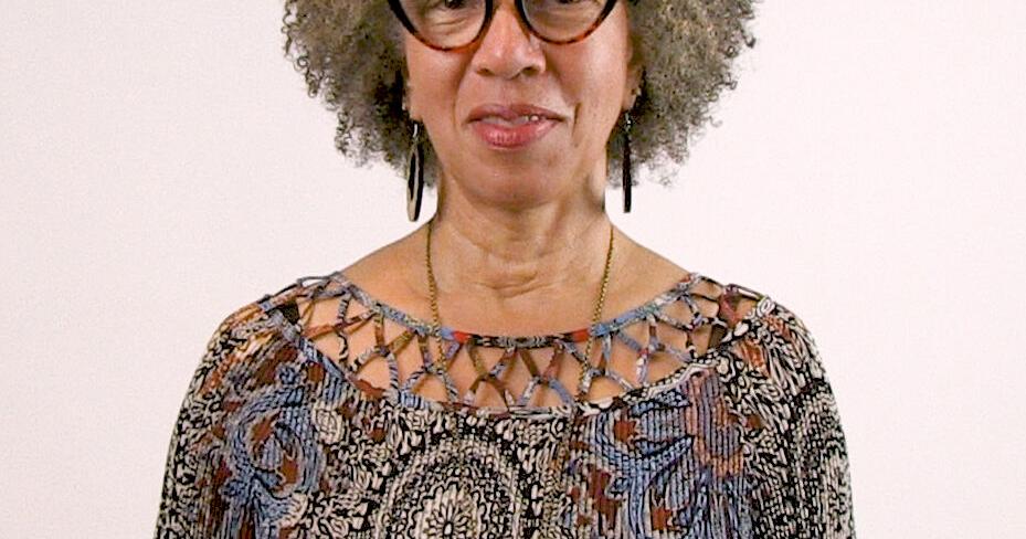 Weatherford Talks Books With Taws | Features | thepilot.com