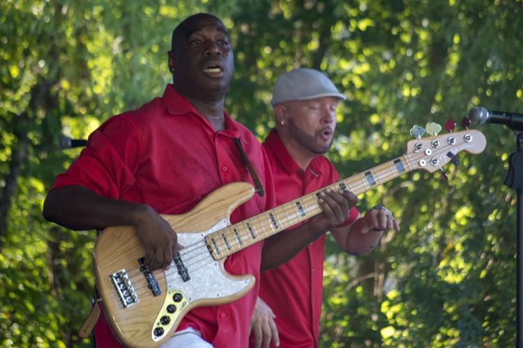 Photos: The Tams Headline Free Concert in Aberdeen | News | thepilot.com