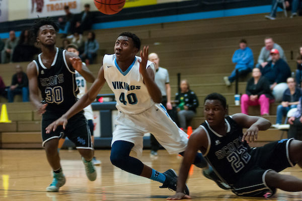 Union Pines Boys Fall to Scotland High | Multimedia | thepilot.com