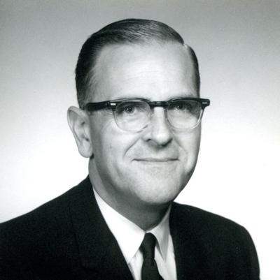 William E. Smith | Obituaries | thepilot.com